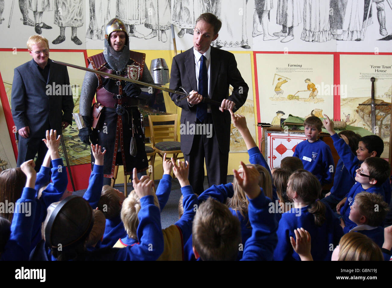 Scottish Secretary Jim Murphy (right) with Living History presenter ...