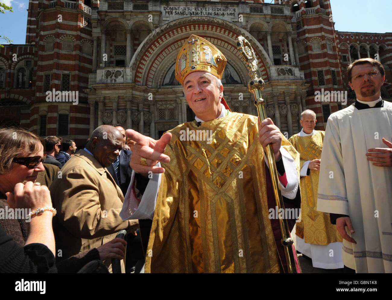 Religion - New Catholic Leader Installed - Vincent Nichols ...