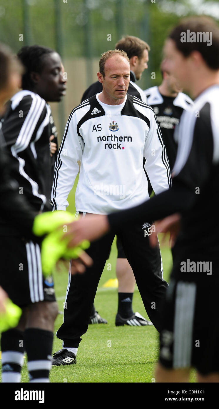 Newcastle United manager Alan Shearer during the training session at ...