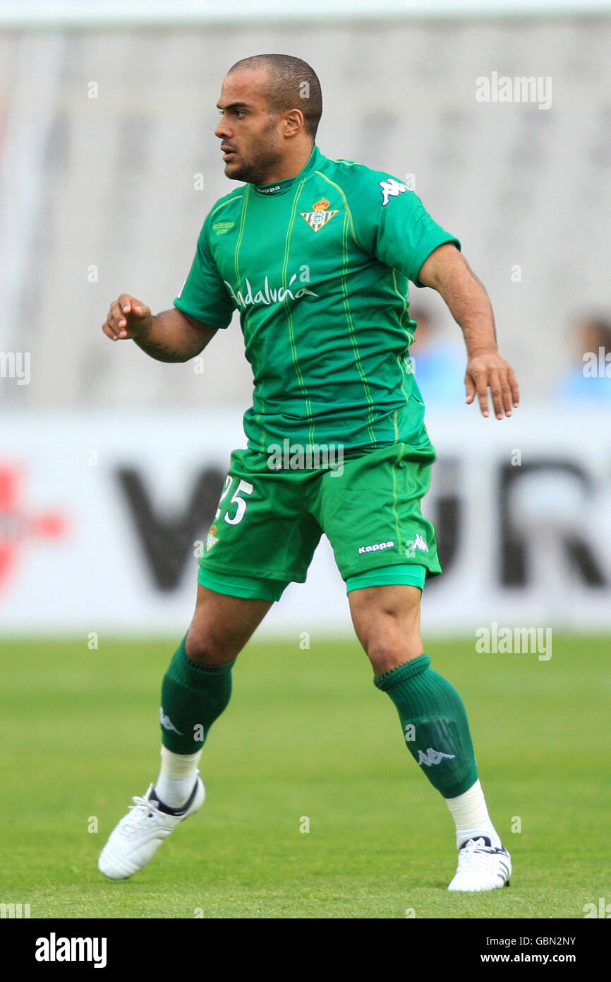 David odonkor betis hi-res stock photography and images - Alamy
