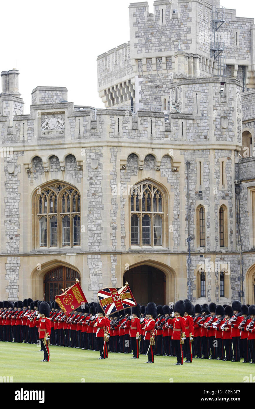 Presents new regimental colours hi-res stock photography and images - Alamy
