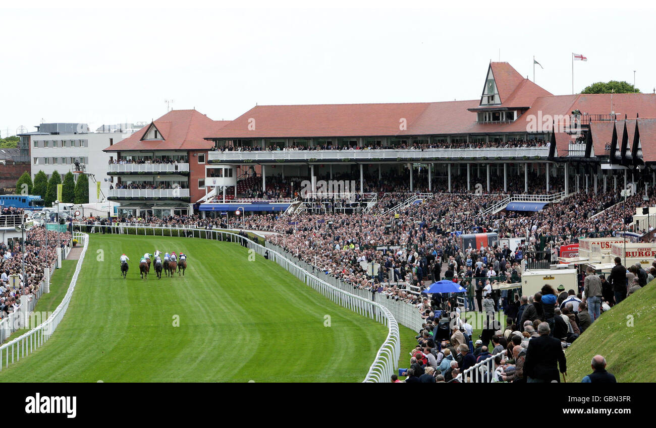 Chester racecourse aerial hi-res stock photography and images - Alamy