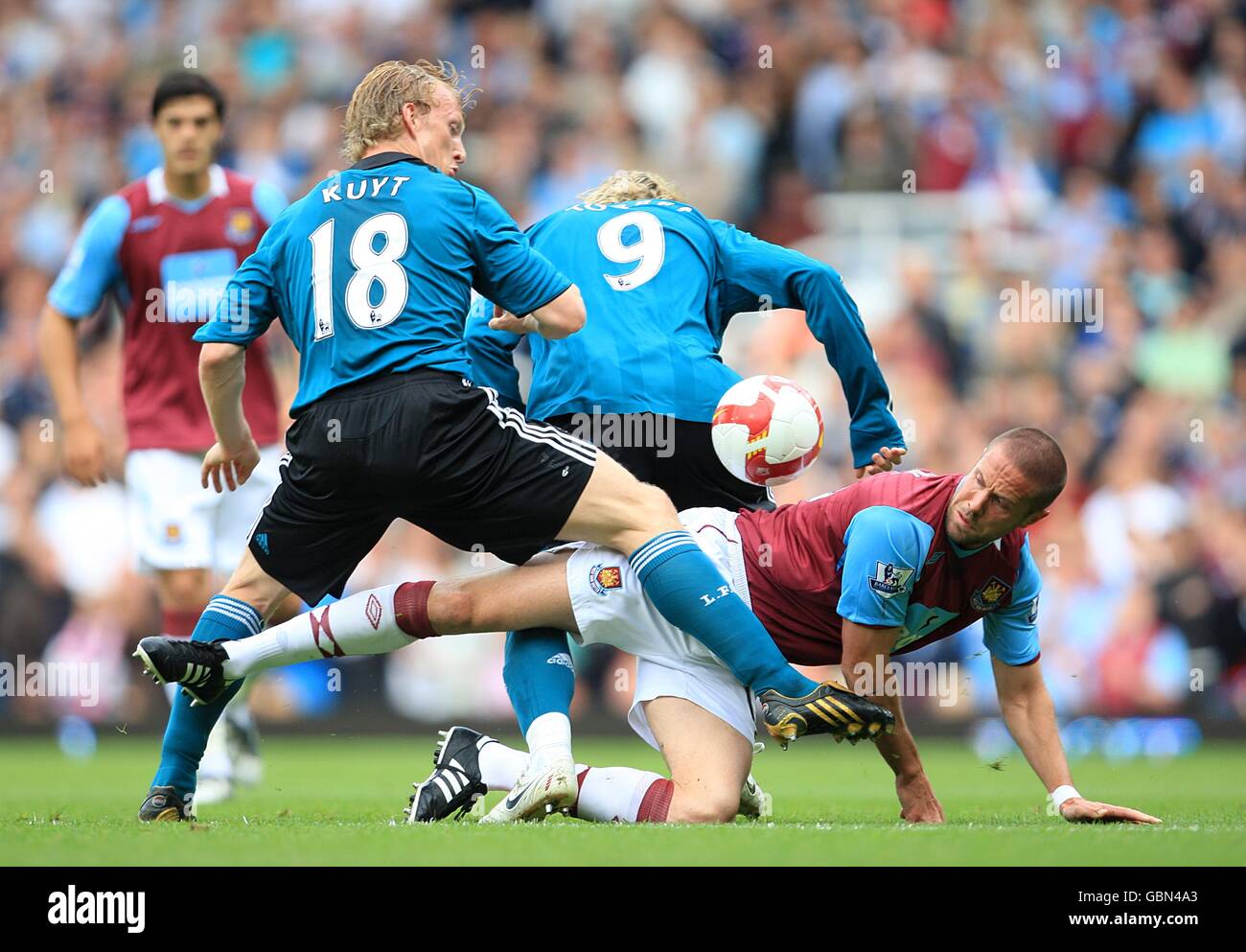 S matthew upson hi-res stock photography and images - Alamy