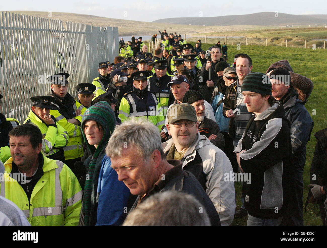 Glengad hi-res stock photography and images - Alamy