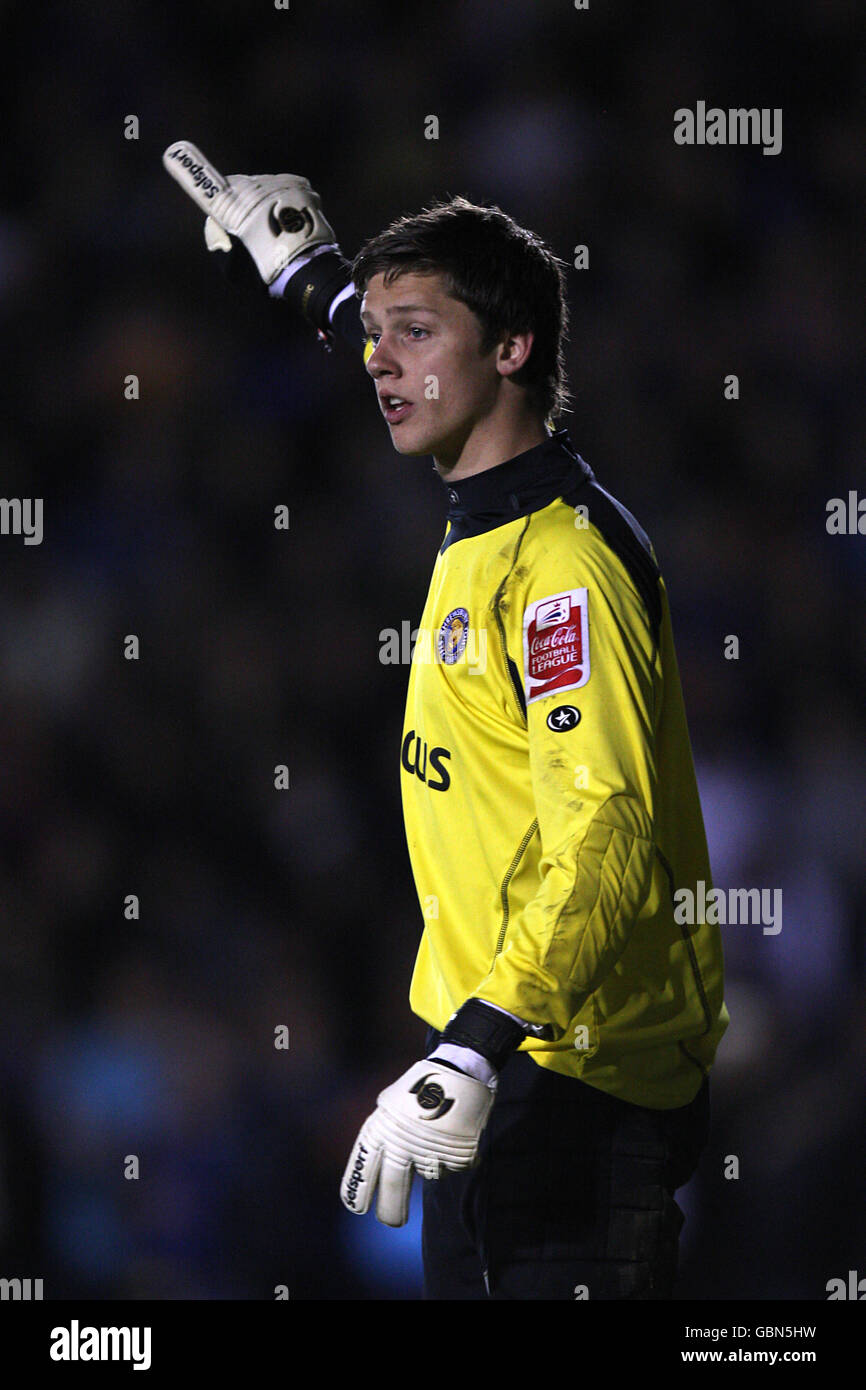 Shrewsbury town goalkeeper luke daniels hi-res stock photography and ...