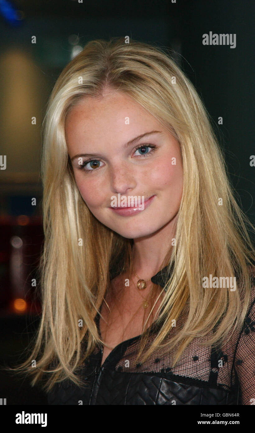 Music mtv trl uk hi-res stock photography and images - Alamy