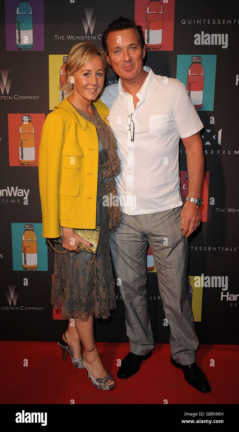 Martin kemp arrives with wife shirley hi-res stock photography and ... Martin kemp arrives with wife shirley hi-res stock photography and ...