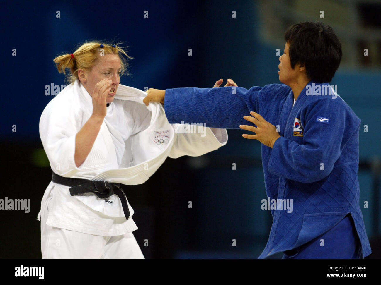 Olympics 2004 judo hi-res stock photography and images - Alamy
