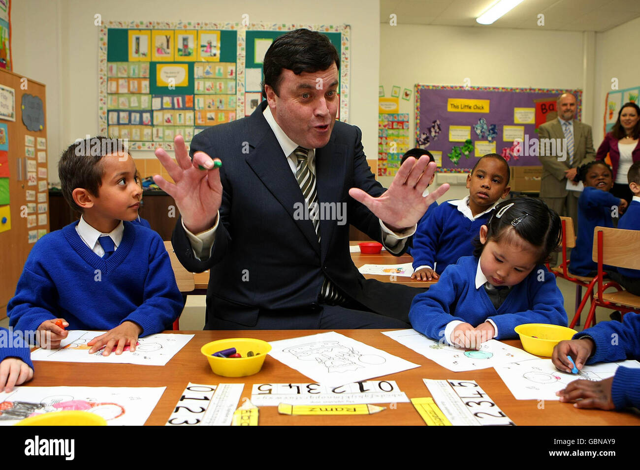 Left to right abdul hashem hi-res stock photography and images - Alamy