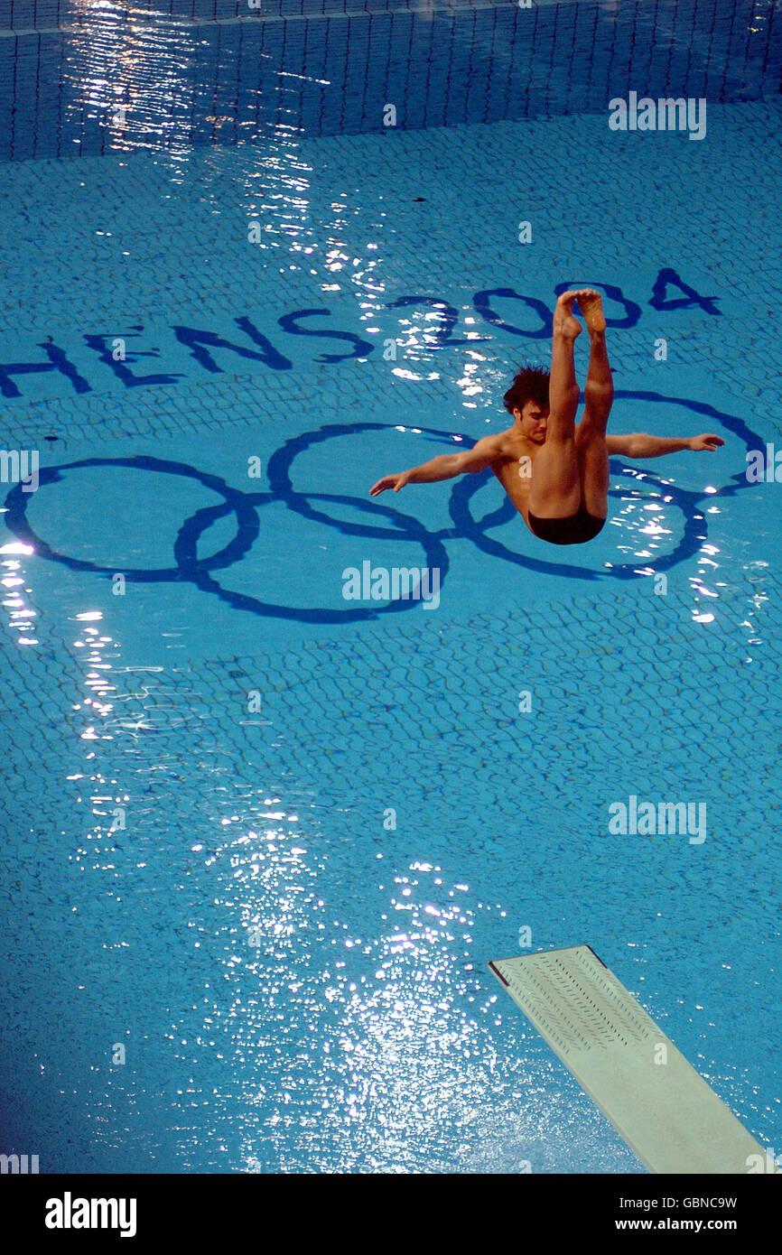 Diving - Athens Olympic Games 2004 - Mens 3m Springboard - Semi final ...