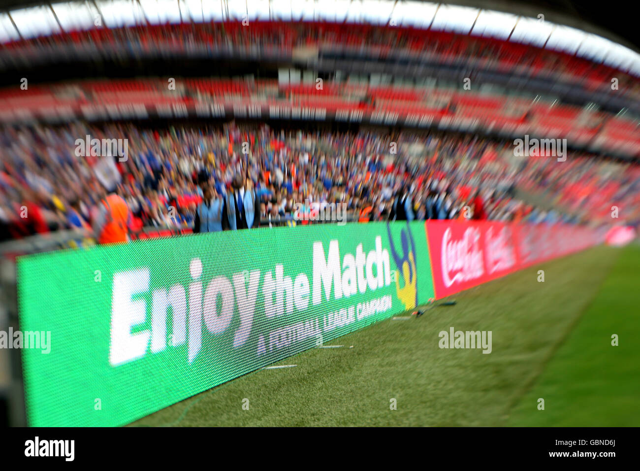 Campaign signage datacoapplies hi-res stock photography and images - Alamy