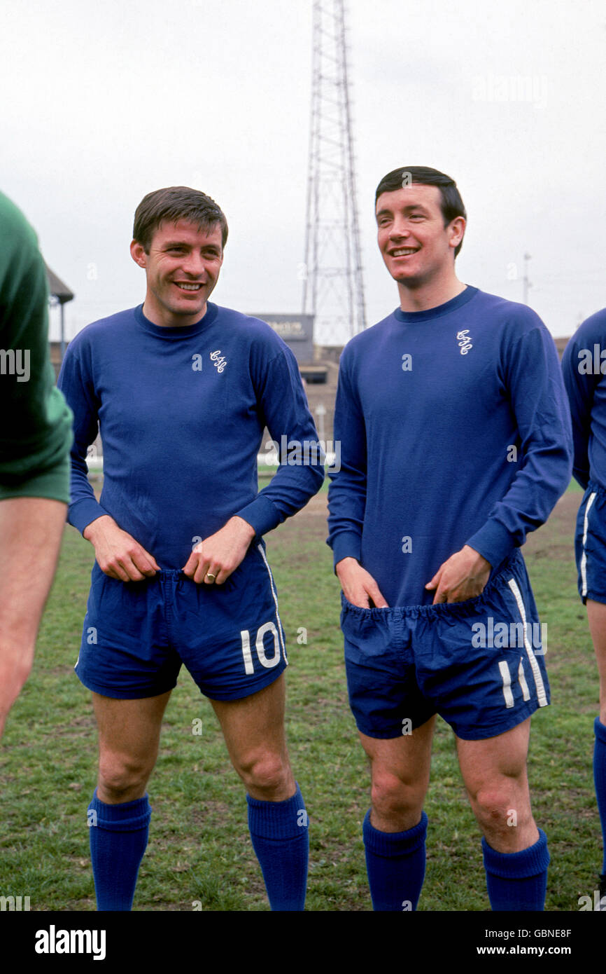 L r chelseas bobby tambling and john boyle hi-res stock photography and ...
