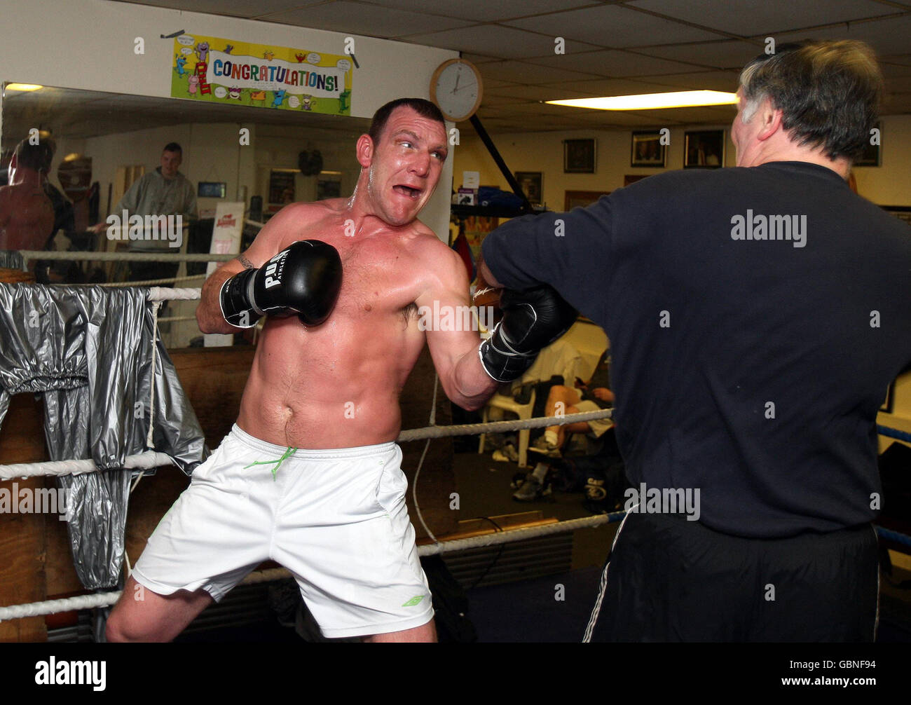 Irelands martin rogan media workout breens gym hi-res stock photography ...