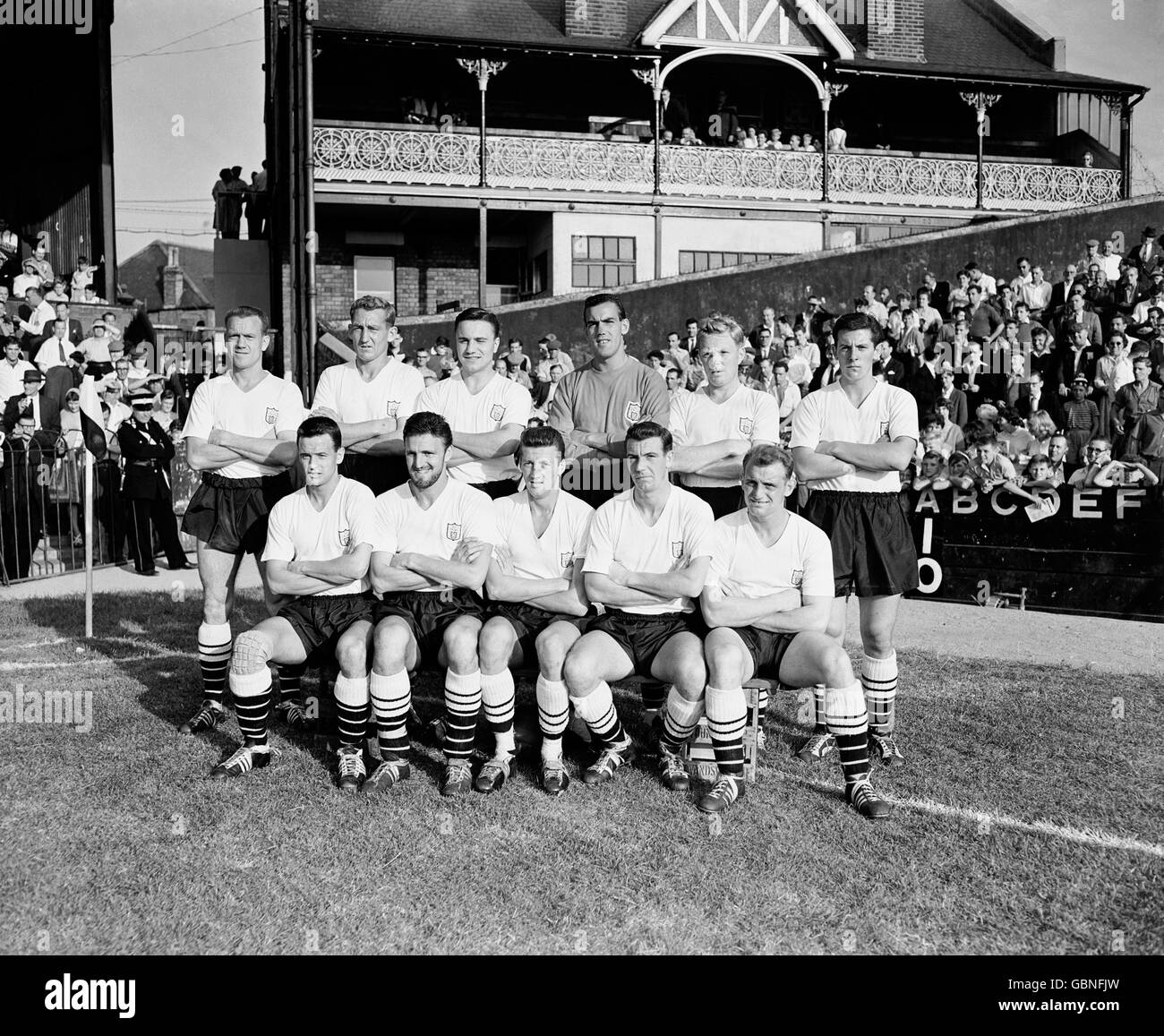 L r george cohen hi-res stock photography and images - Alamy