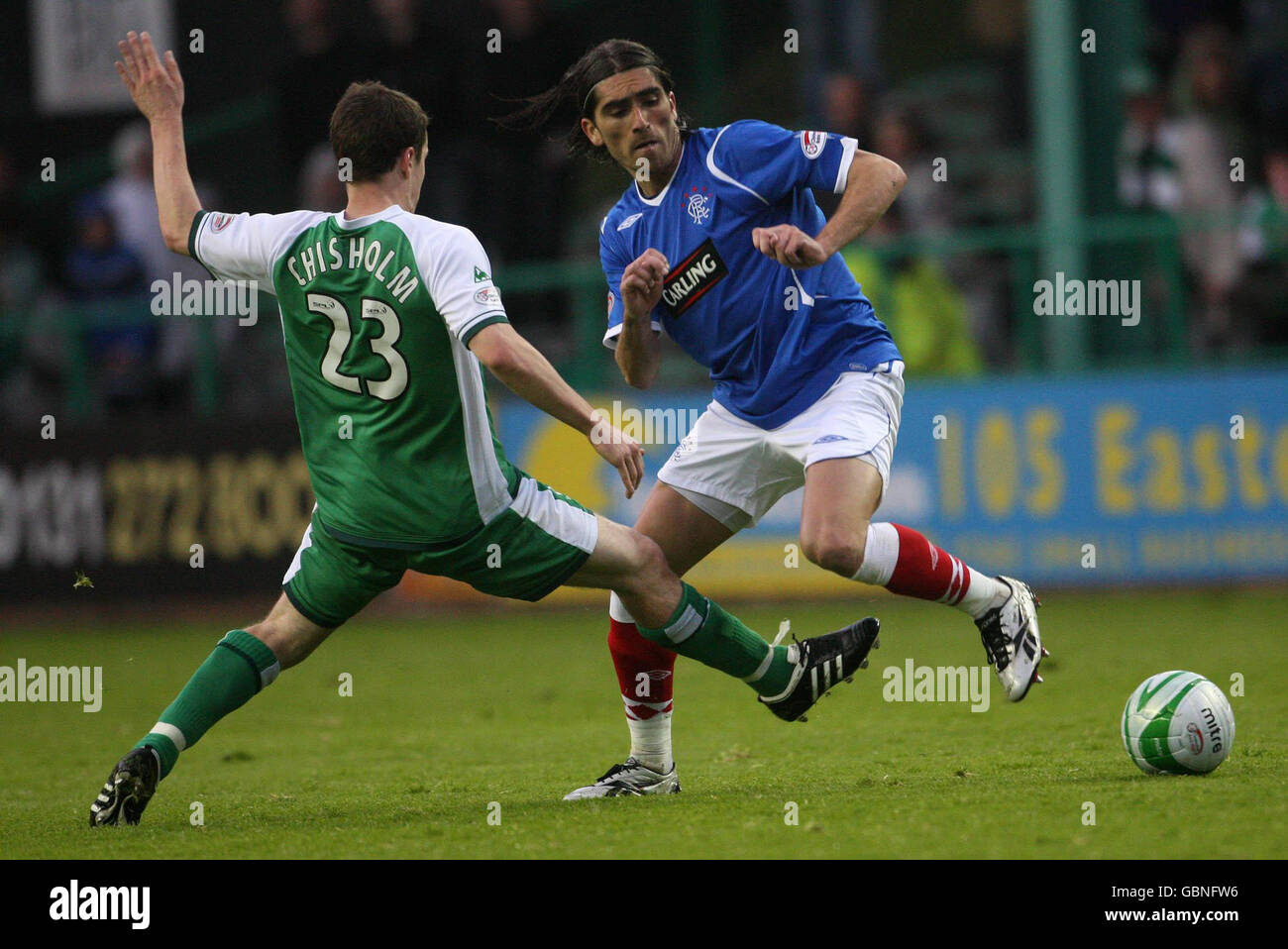 Rangers pedro mendes right hi-res stock photography and images - Alamy