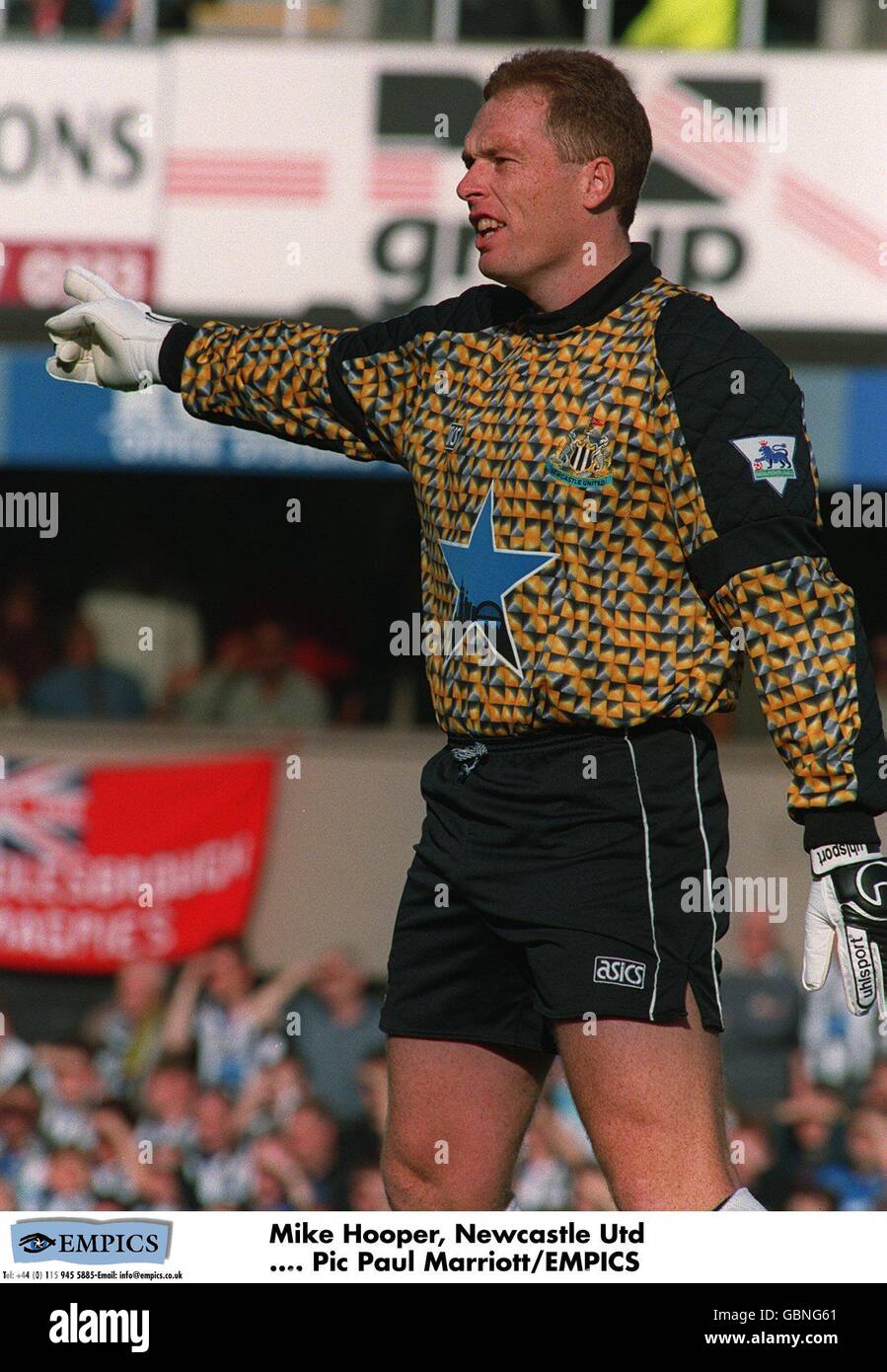 Mike hooper newcastle united hi-res stock photography and images - Alamy