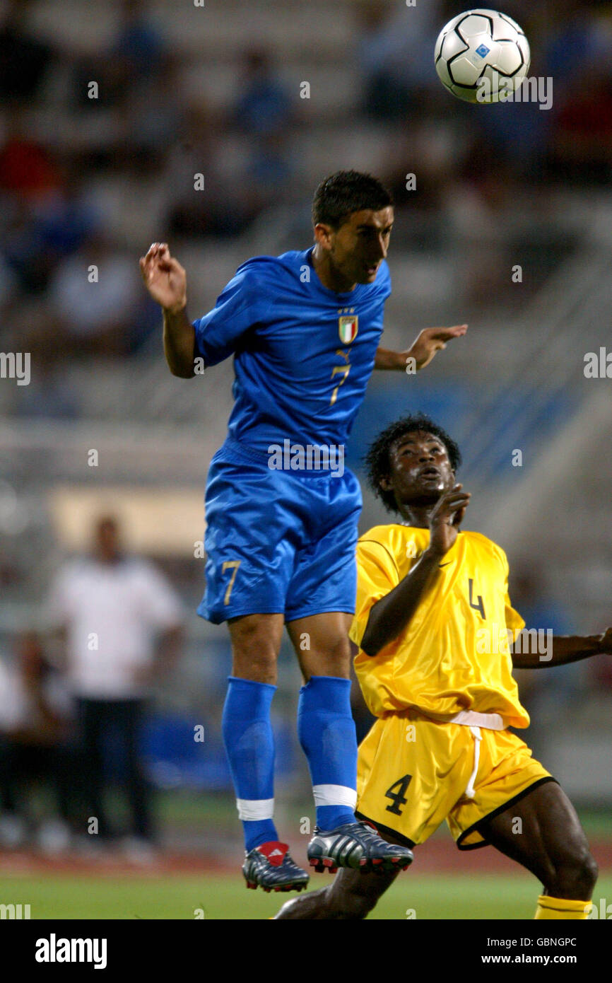 Mens international soccer hi-res stock photography and images - Alamy