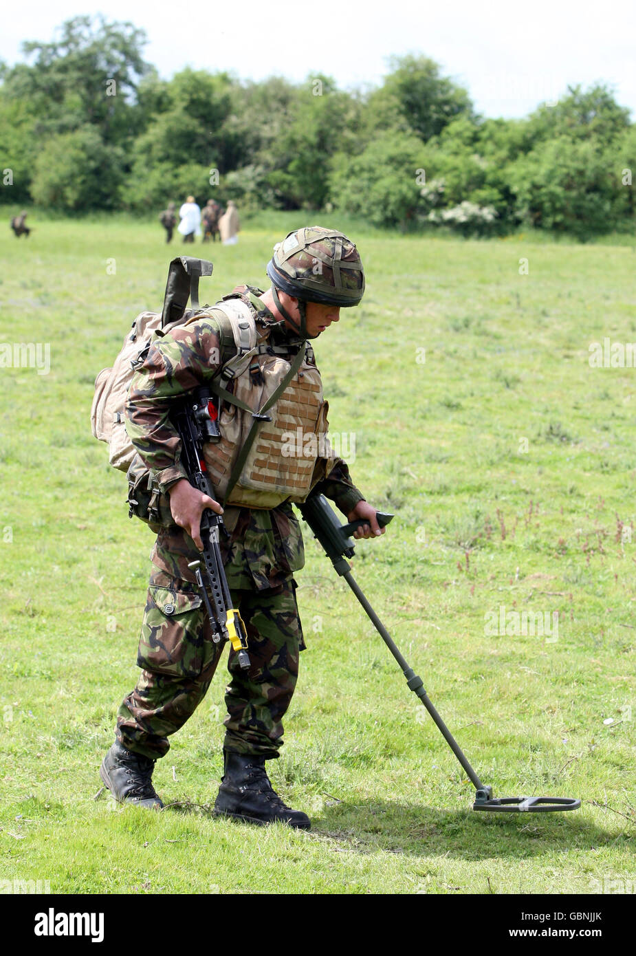 The 4th Rifles train ahead of their deployment to Afghanistan at ...