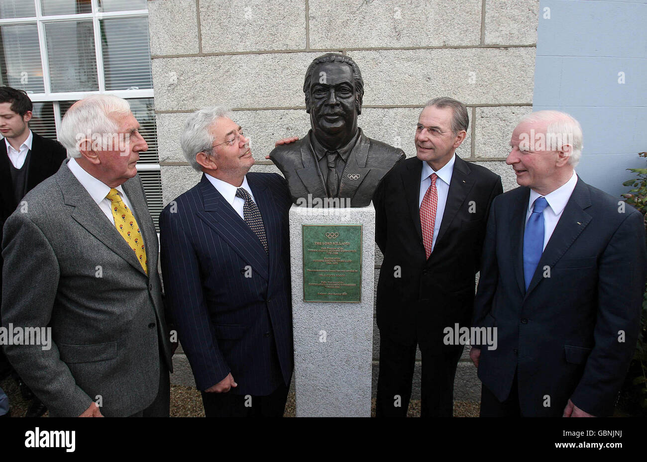 STANDALONE PHOTO (Left to right) Irish Olympic legend Ronnie Delaney ...
