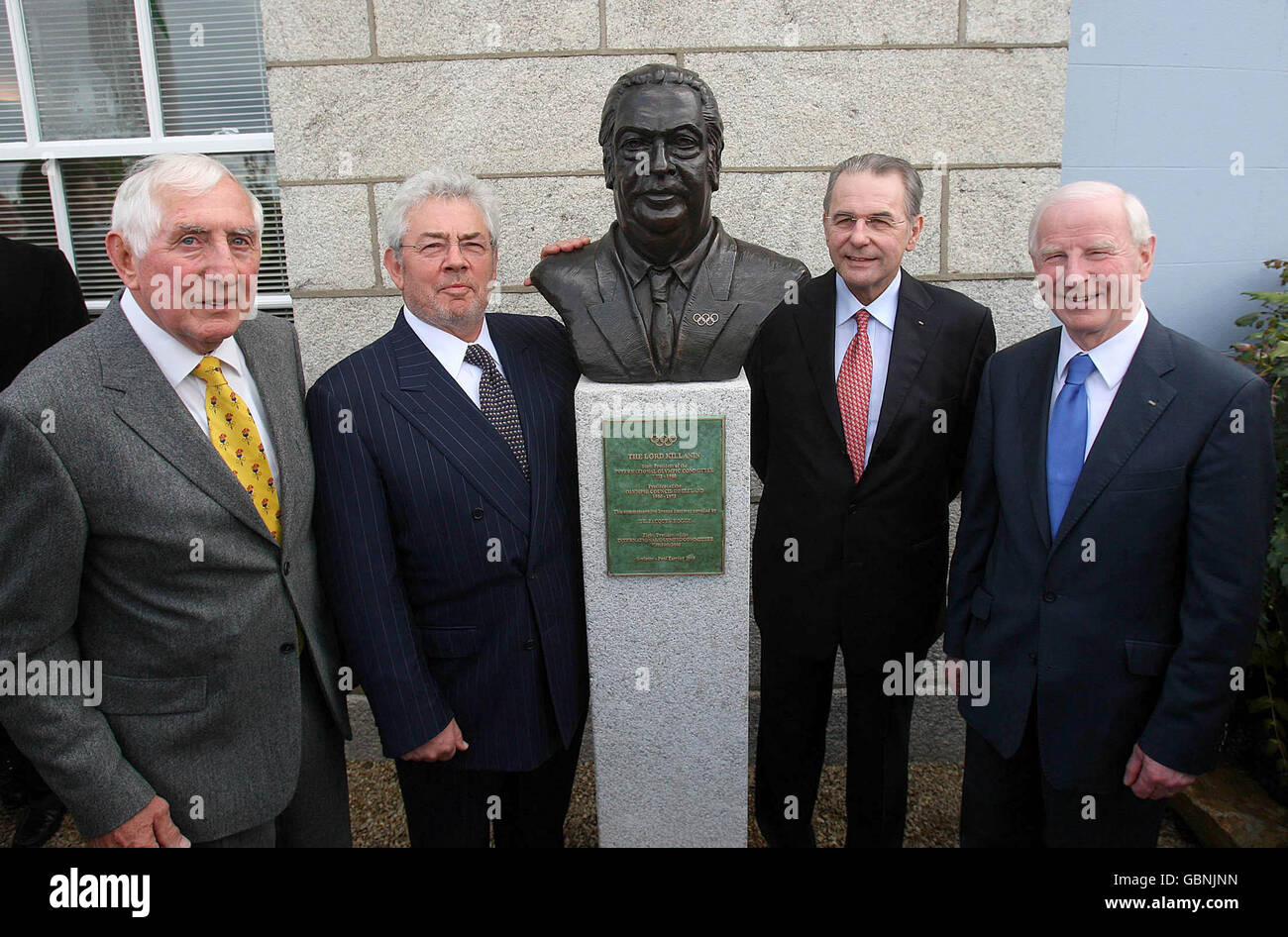 STANDALONE PHOTO (Left to right) Irish Olympic legend Ronnie Delaney ...