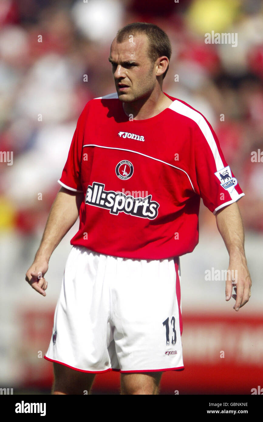 Portsmouth danny murphy hi-res stock photography and images - Alamy