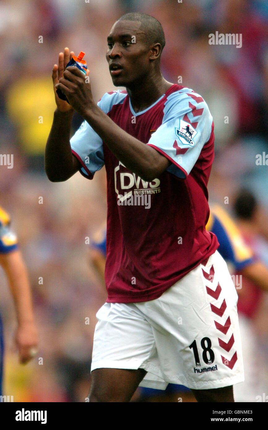 Soccer - FA Barclays Premiership - Aston Villa v Southampton. Carlton ...