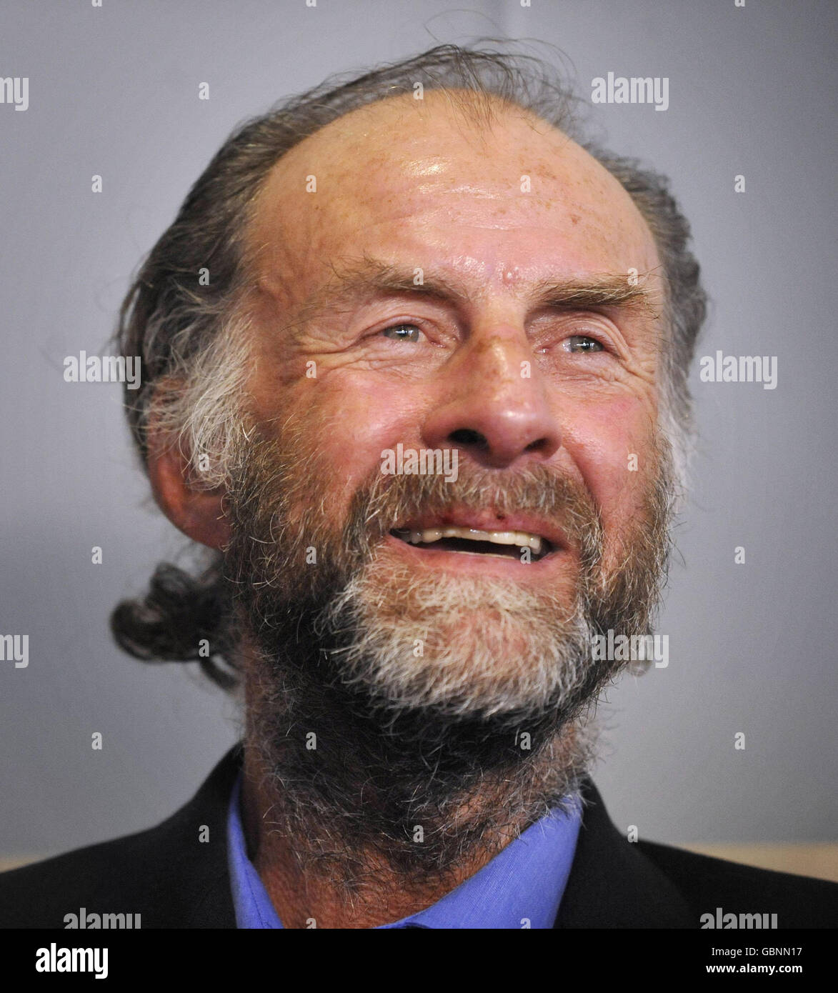 Sir ranulph fiennes everest hi-res stock photography and images - Alamy