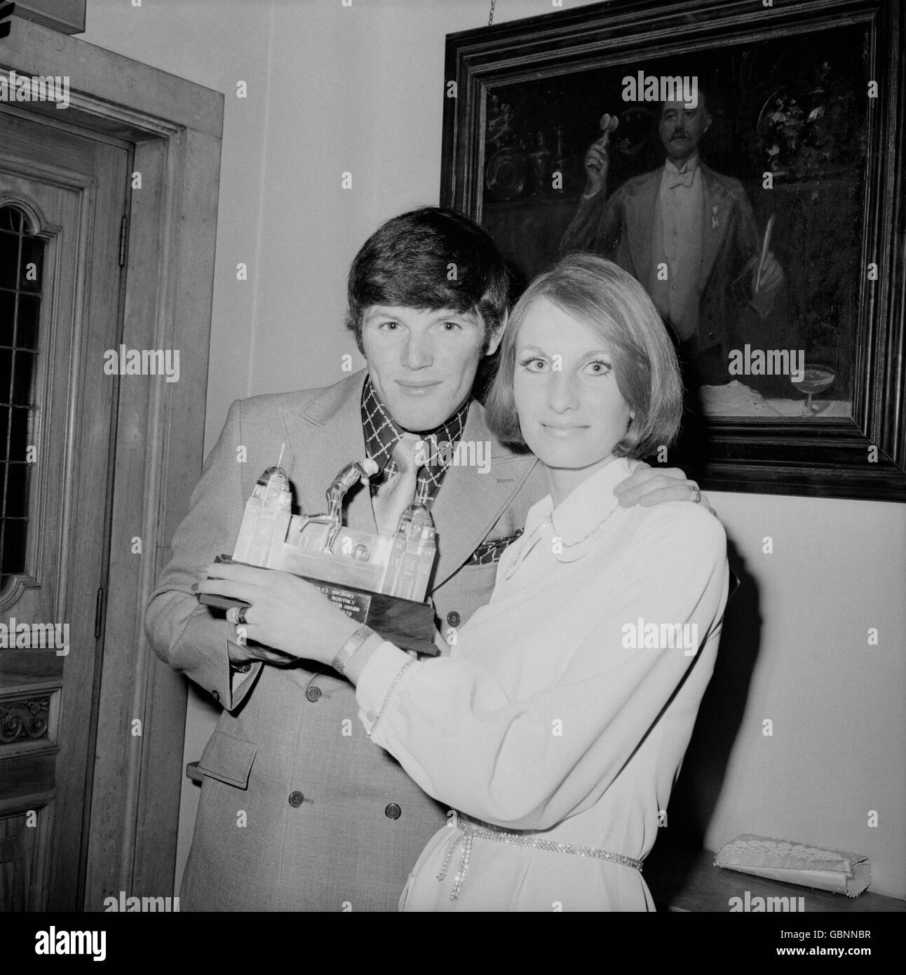 Eddie gray trophy hi-res stock photography and images - Alamy