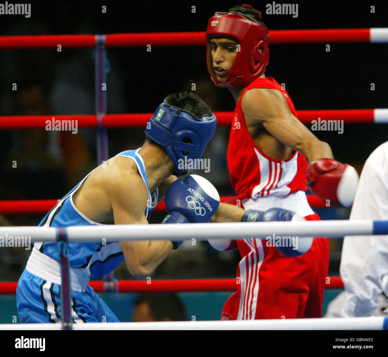Boxing olympic games 2004 mens hi-res stock photography and images - Alamy