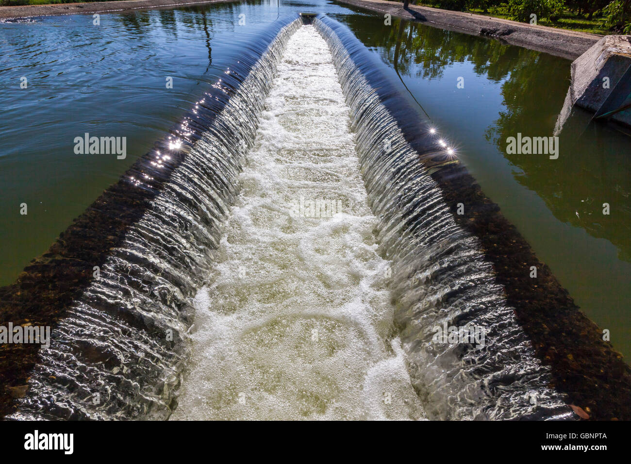 An irrigation canal in the San Joaquin Valley of California near ...