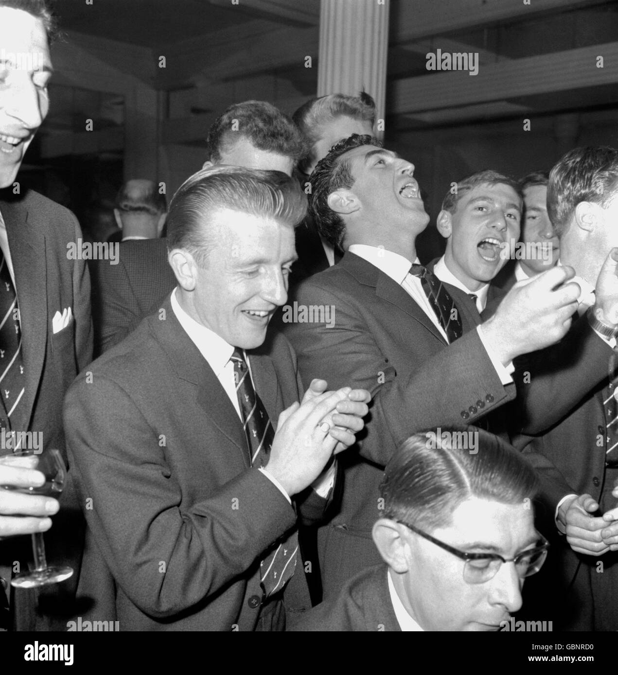 Tottenham hotspur fa cup celebrations hi-res stock photography and ...