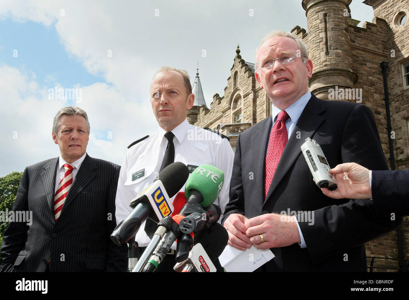 Politicians to unite on sectarian killing Stock Photo - Alamy