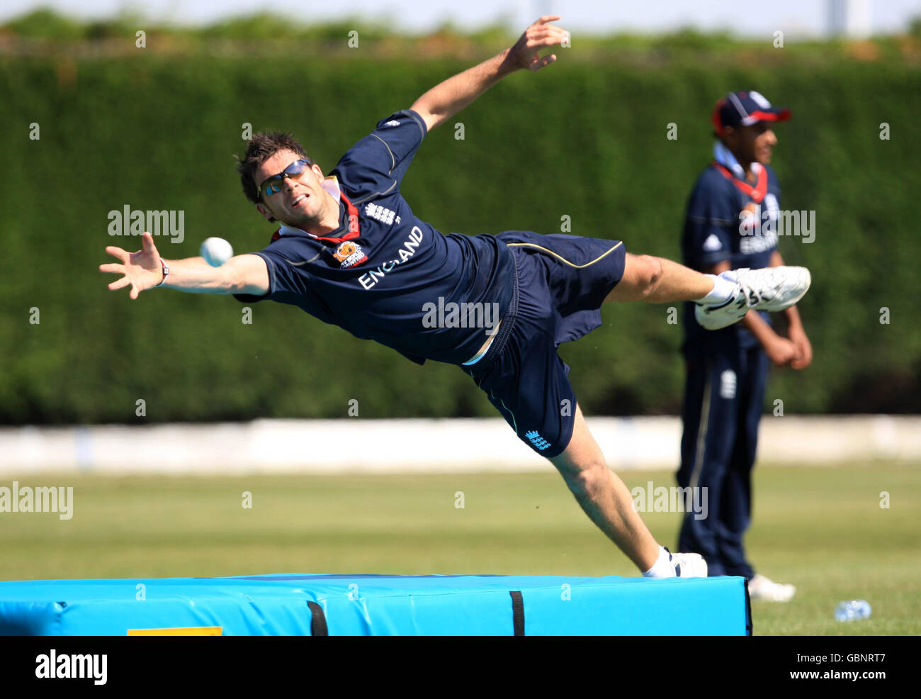 Cricket stretching to catch hi-res stock photography and images - Alamy