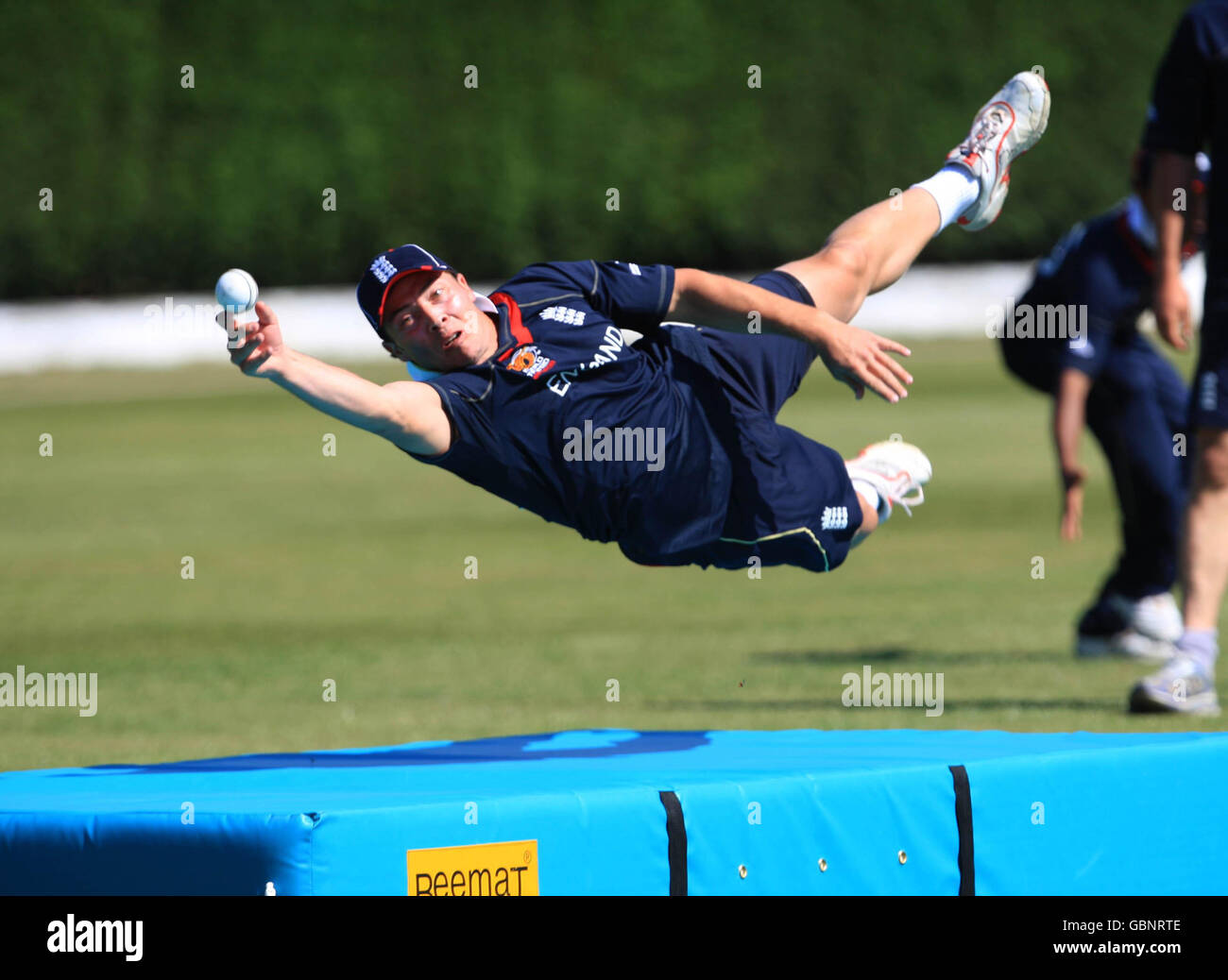 Cricket stretching to catch hi-res stock photography and images - Alamy