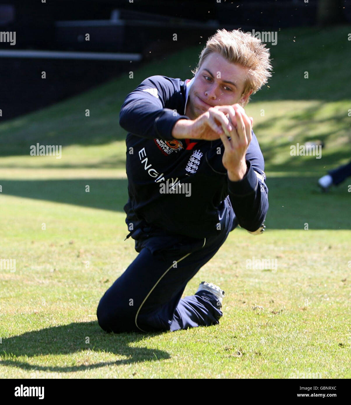 Cricket loughborough full length hi-res stock photography and images ...