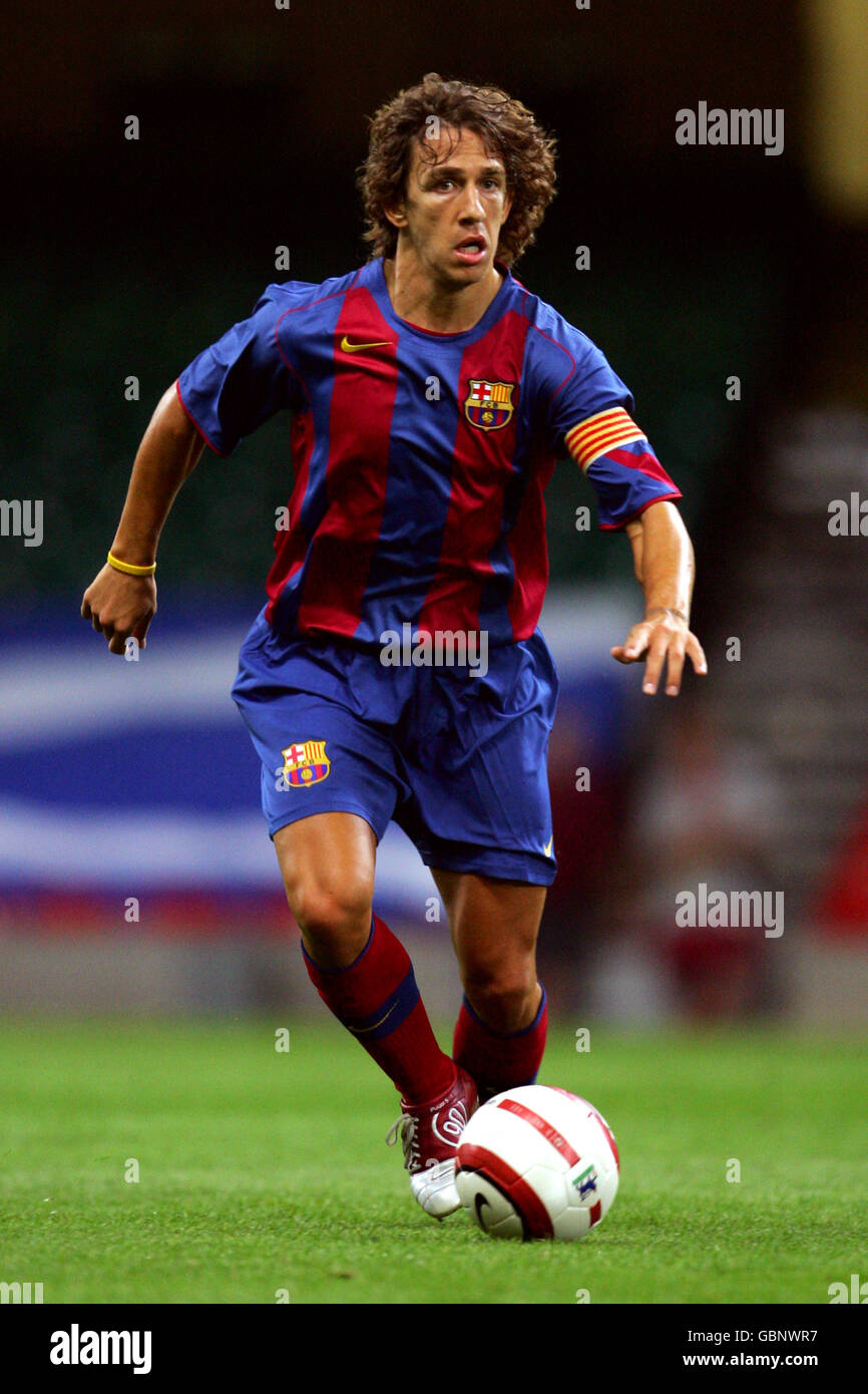 Carles puyol stock hi-res stock photography and images - Alamy
