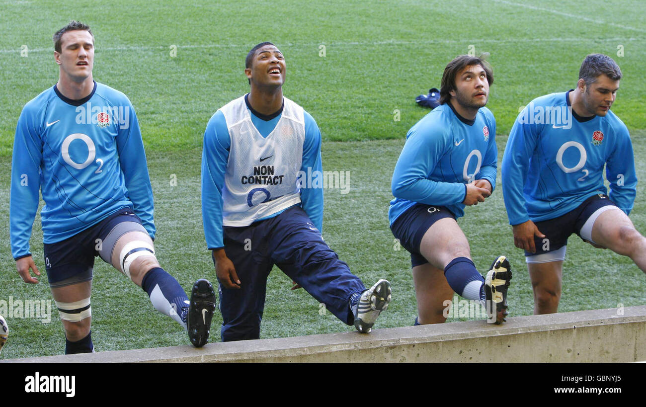 Rugbyu england full length stretching mangsk hi-res stock photography ...