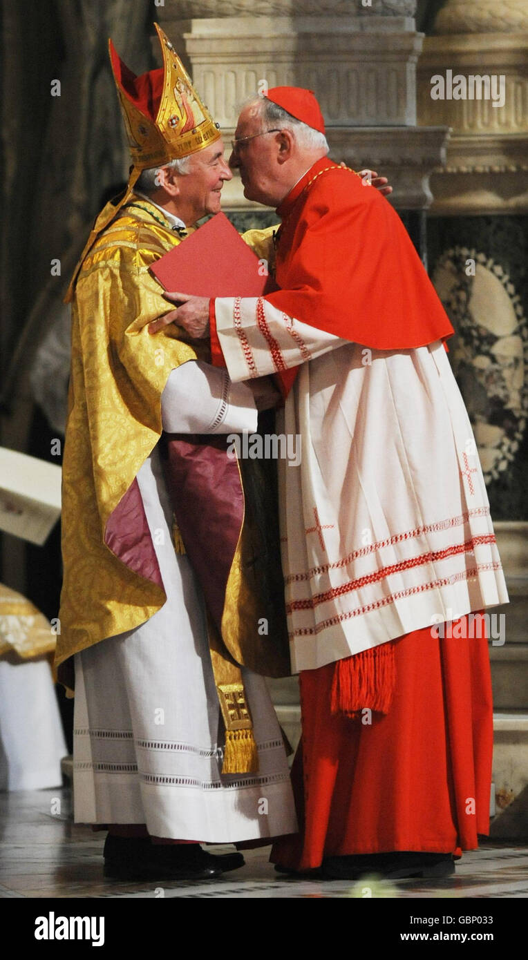 New Catholic leader installed Stock Photo - Alamy