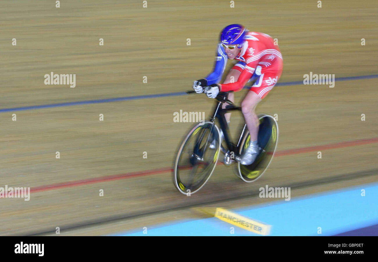 Great Britain's Simon Richardson on his way to taking bronze in the LC3 ...