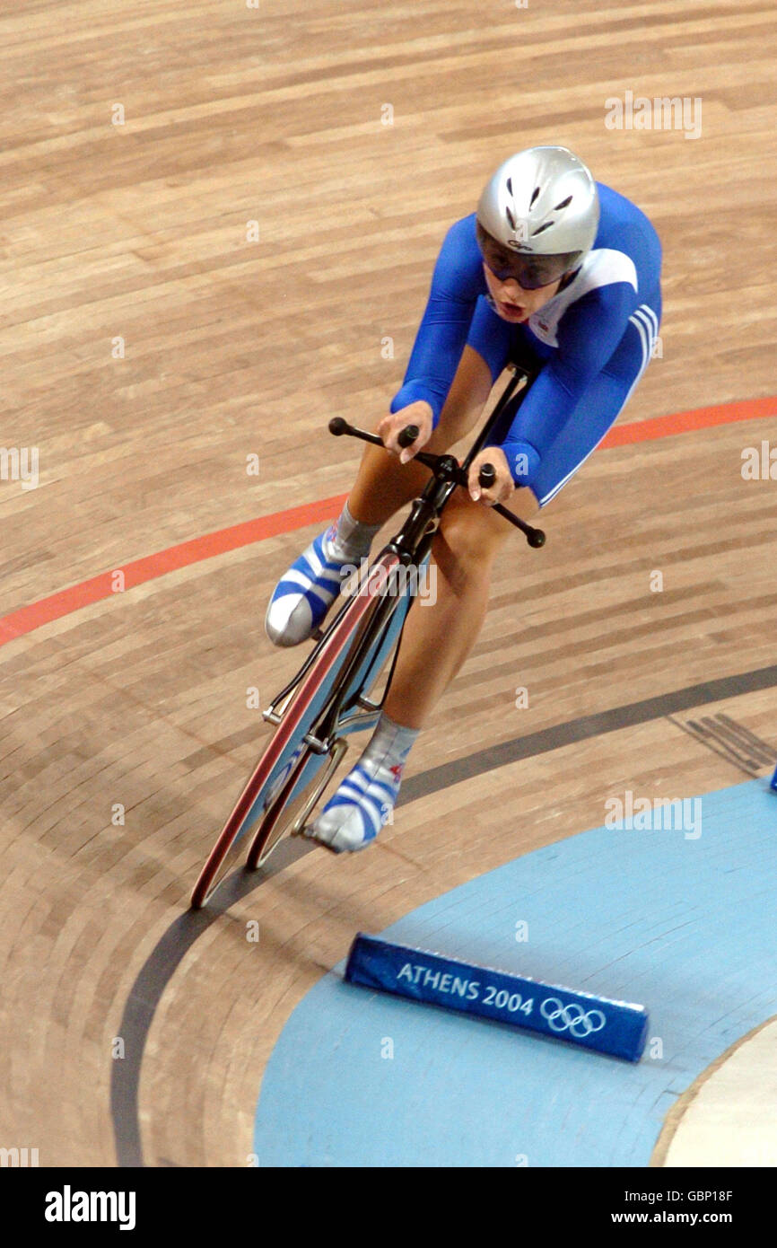 Emma davies hi-res stock photography and images - Alamy