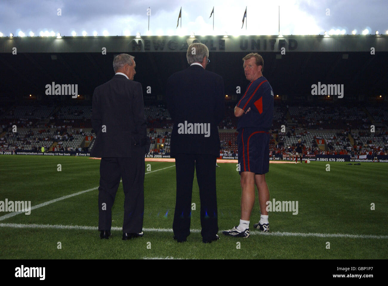 Soccer - International Friendly - England v Ukraine. England's coach ...