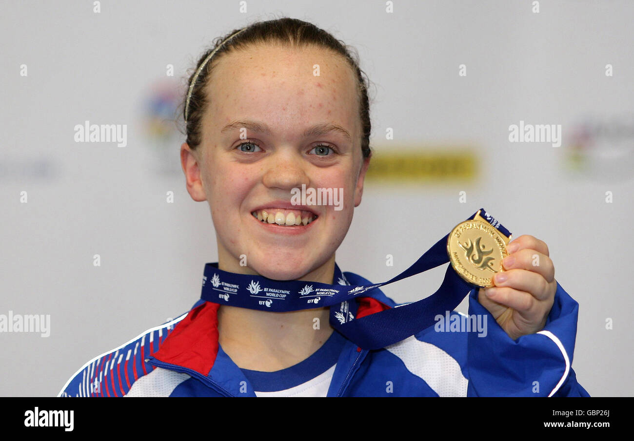Gold medal winning paralympic swimmer hi-res stock photography and ...