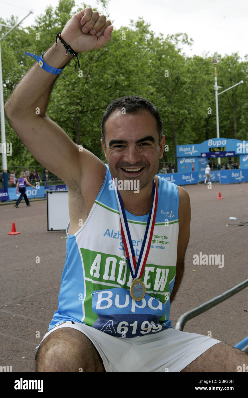 Athletics - Bupa London 10,000 Run - London Stock Photo - Alamy