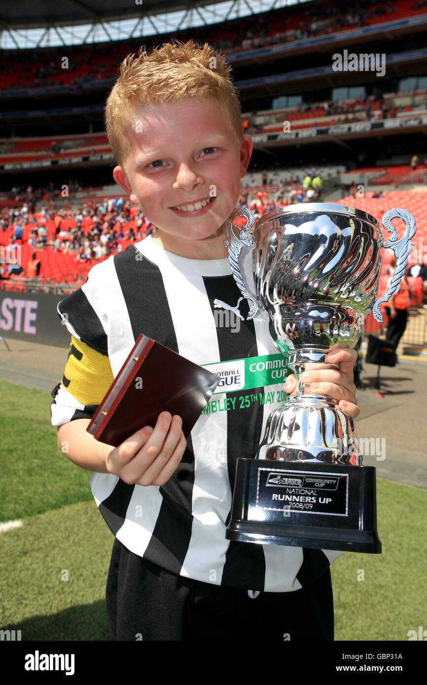 Coca cola cup final wembley hi-res stock photography and images - Alamy