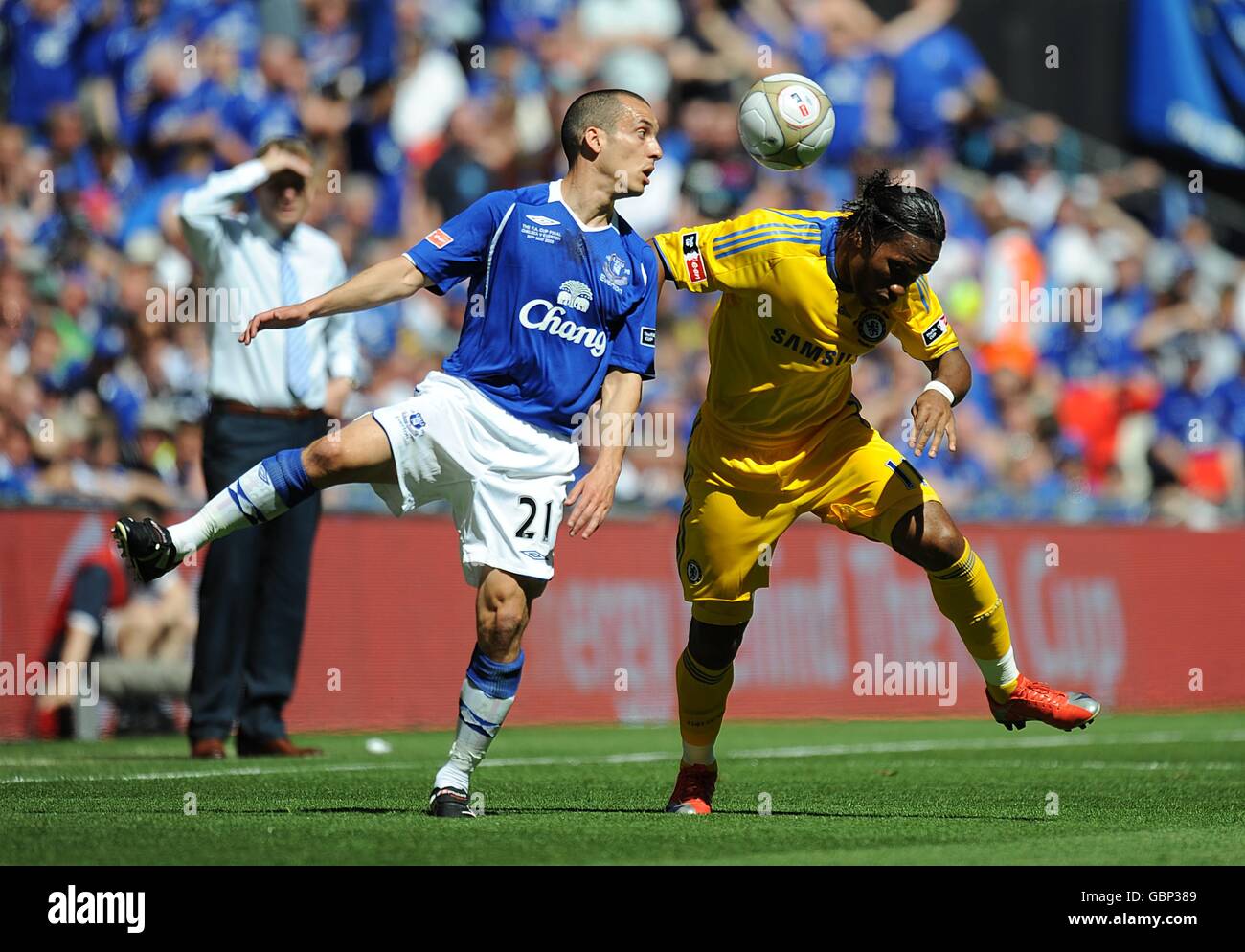 Chelsea and leon osman hi-res stock photography and images - Alamy
