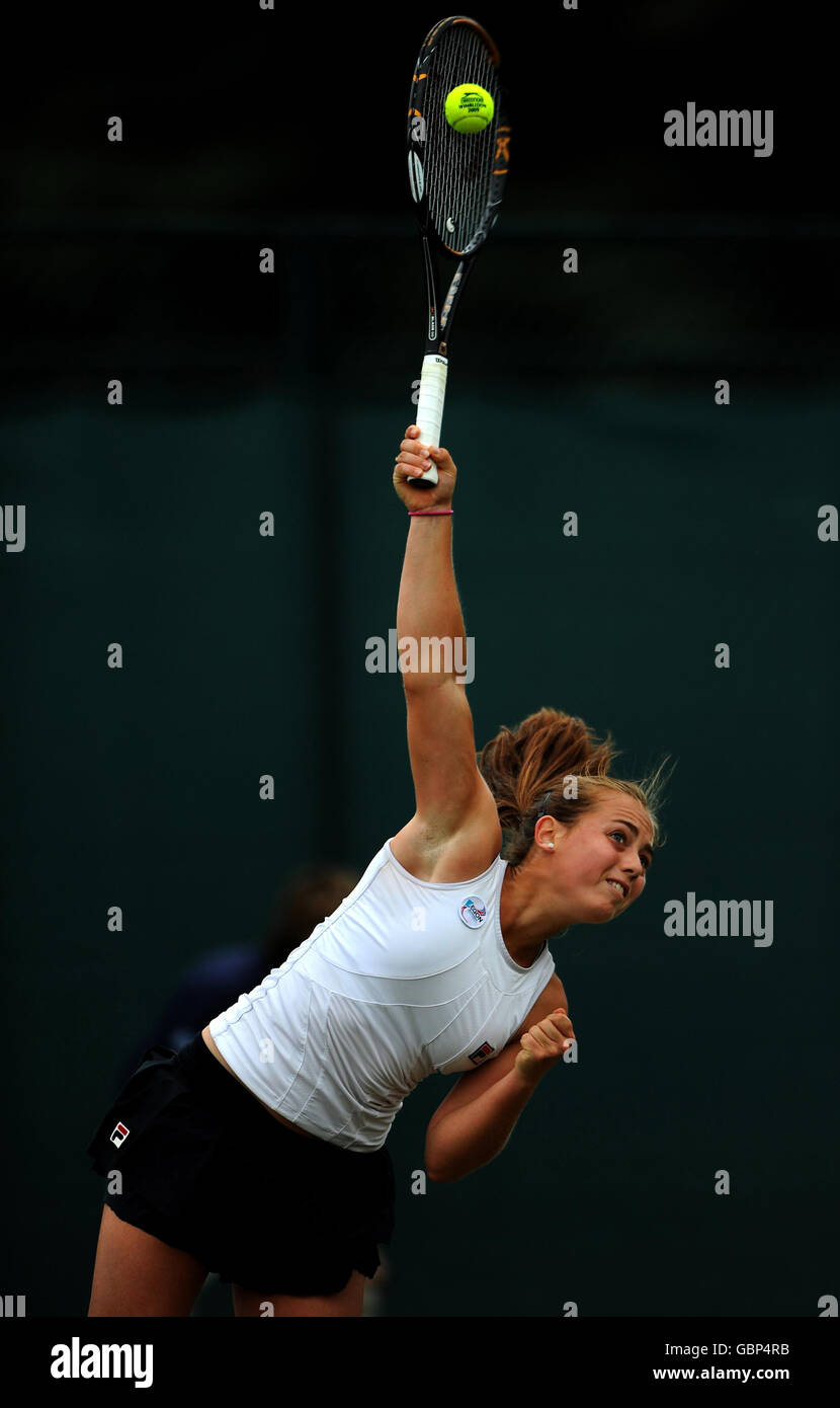 Great Britain's Jade Curtis in action against Belgium's Yanina ...