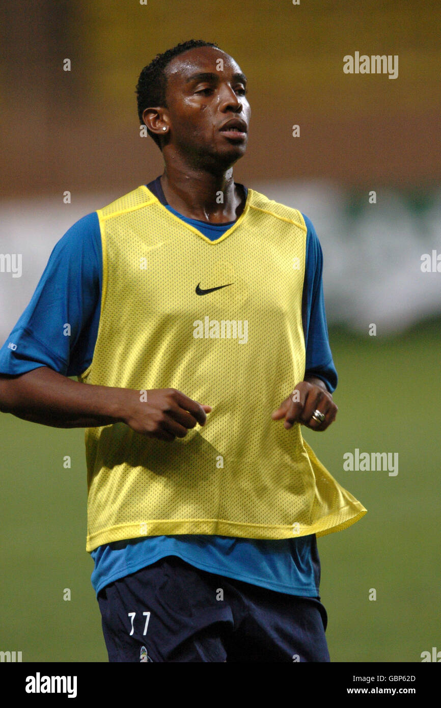 Soccer - UEFA Super Cup - FC Porto v Valencia - Training. Carlos ...