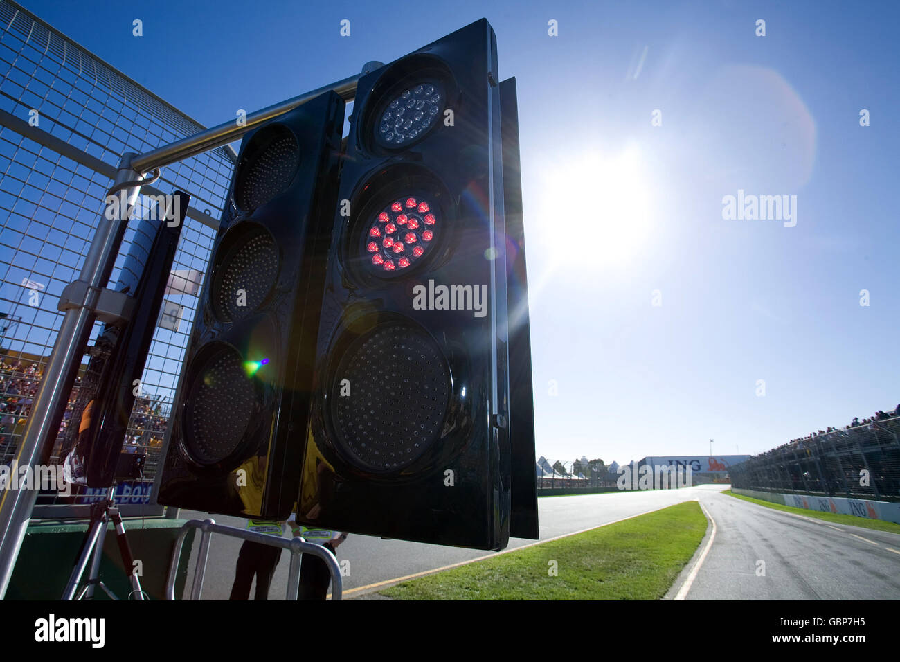 Formula one racing lights hi-res stock photography and images - Alamy