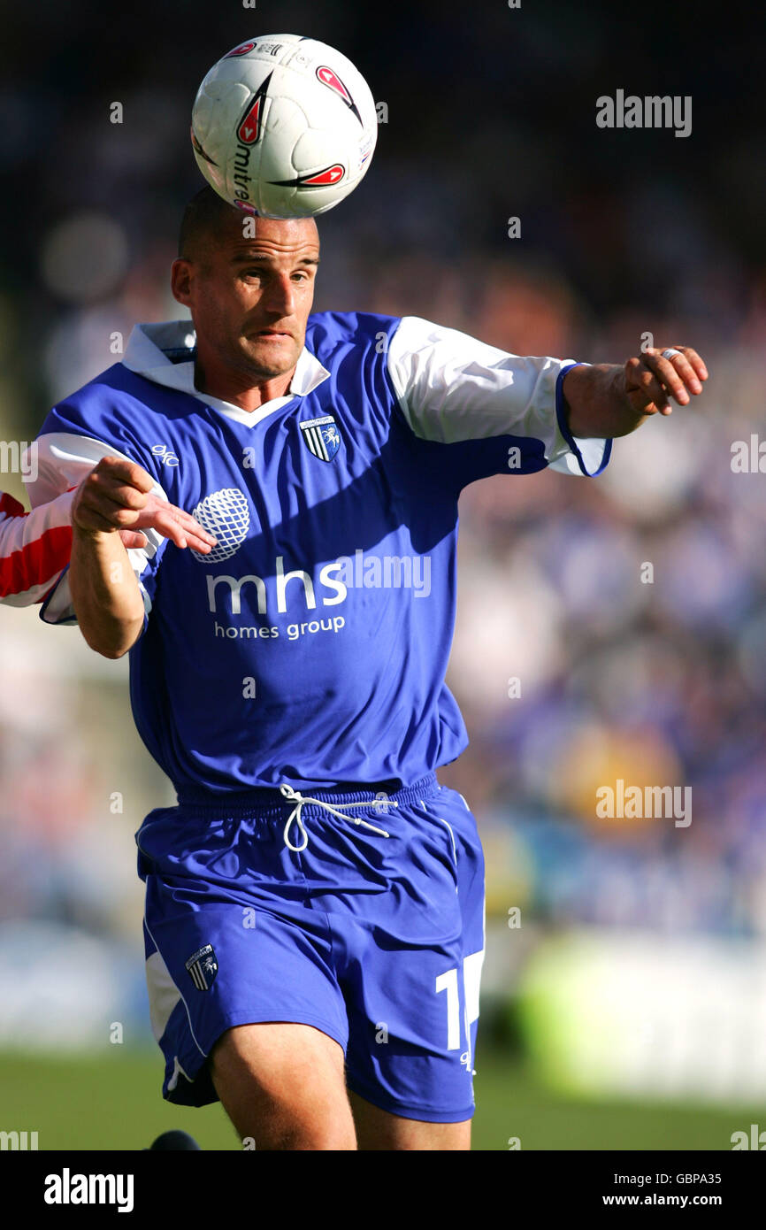 Soccer - Coca-Cola Football League Championship - Gillingham v ...