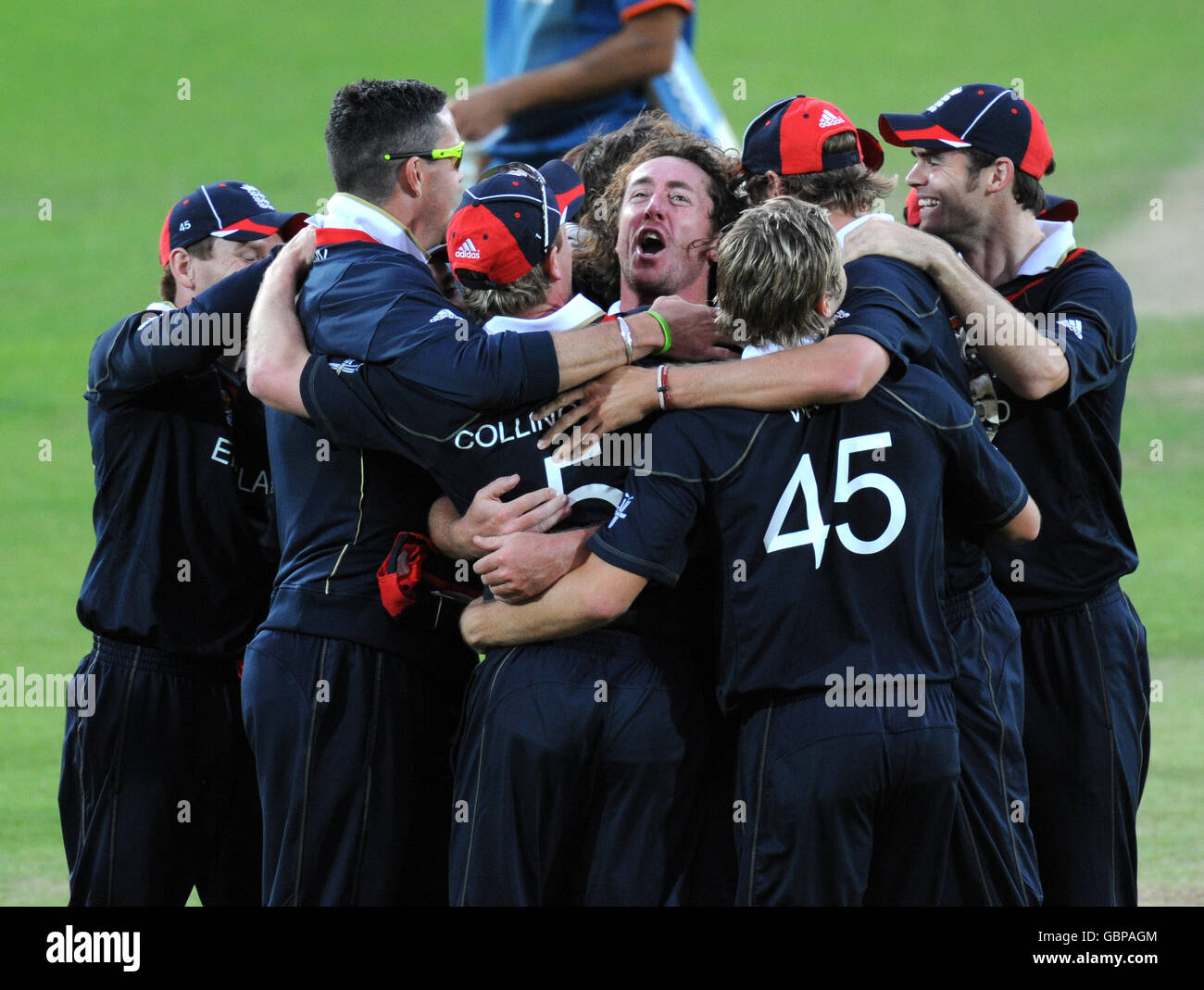Icc india team celebrates hi-res stock photography and images - Alamy